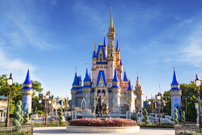 Walt Disney World-Magic Kingdom Cinderella Castle for Disney Springs ...